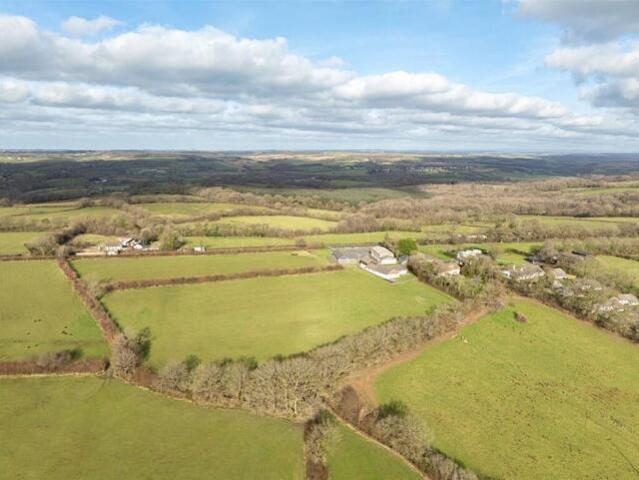 6 Bedroom Bungalow Beaworthy Devon 99290201