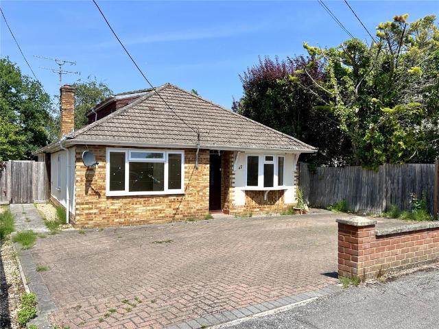 6 bedroom bungalow for sale