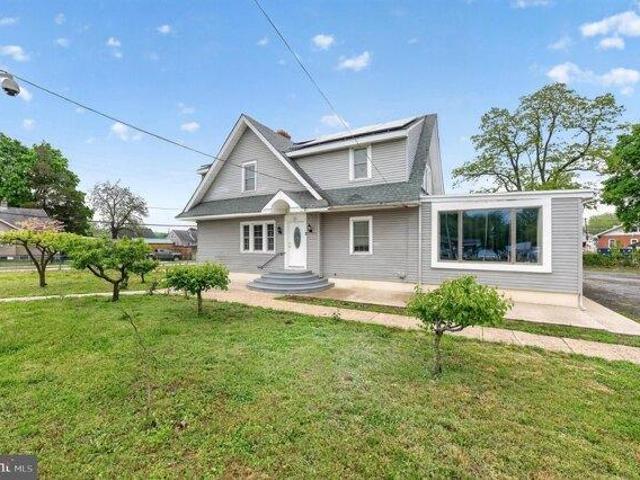 6 bedroom, Burlington NJ 08016 LS102254184