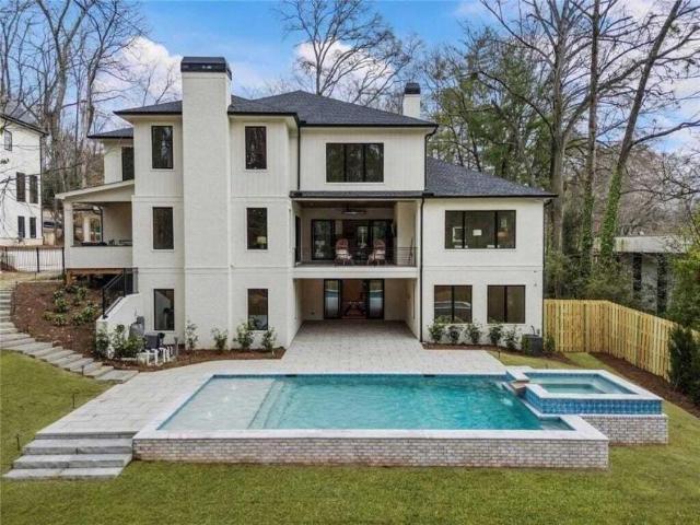 6 bedroom, GA GA 102520772