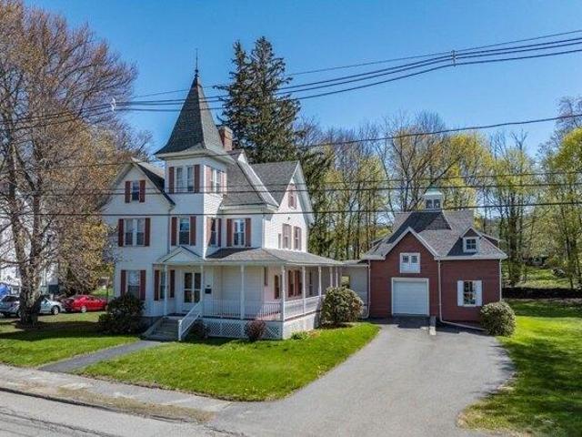 6 bedroom, Gardner MA 01440 102312428