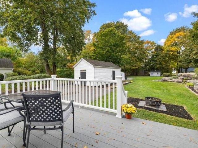 6 bedroom, Guilford CT 06437 LS101659458