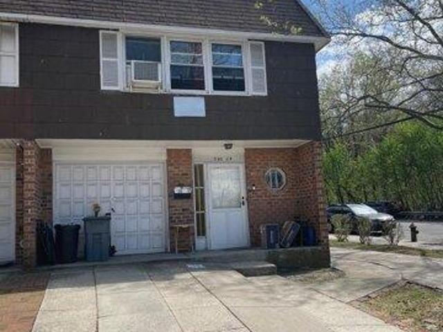 6 bedroom, Douglaston NY 11362 105203466