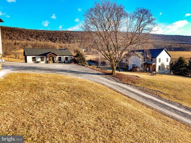 6 bedroom, Dornsife PA 17823 88972300