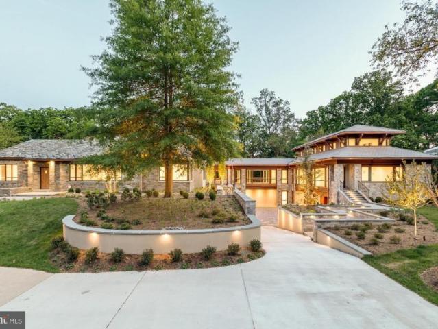 6 bedroom, DC DC 102339395