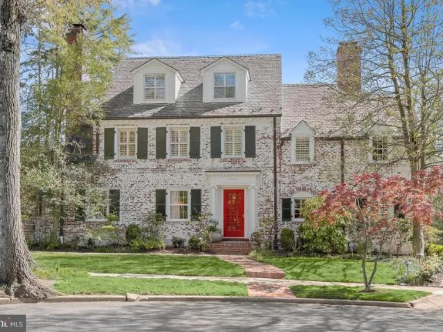 6 bedroom, DC DC 102771015