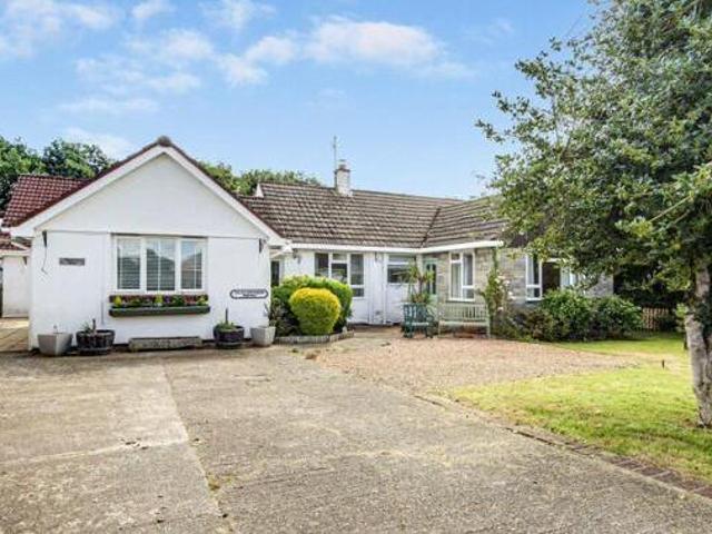 6 Bedroom Detached Bungalow For Sale In Landkey