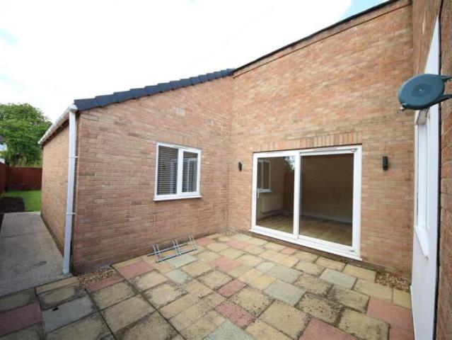 6 bedroom detached bungalow for sale in Tiverton Way, Cambridge, CB1