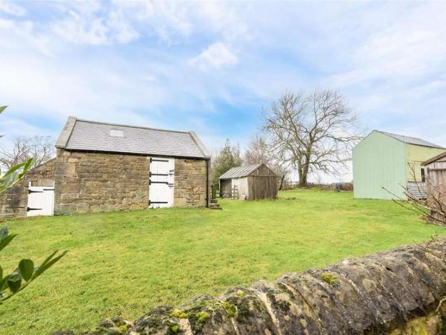 6 Bedroom Detached House