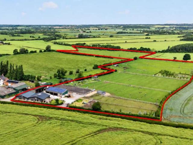 6 Bedroom Detached House
