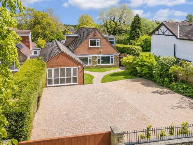 6 Bedroom Detached House