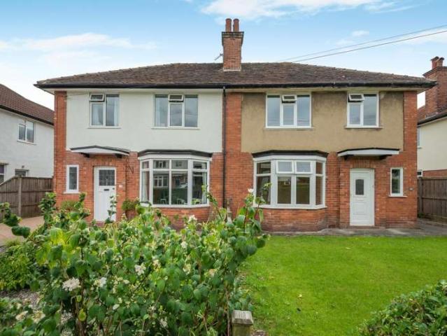6 Bedroom Detached House