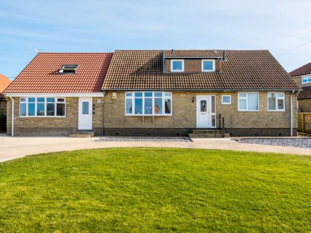 6 Bedroom Detached House