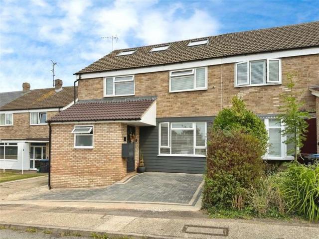 6 Bedroom Detached House