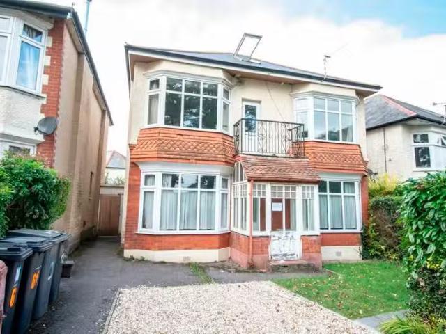 6 bedroom detached house for rent in 6 Bedroom Student House b.