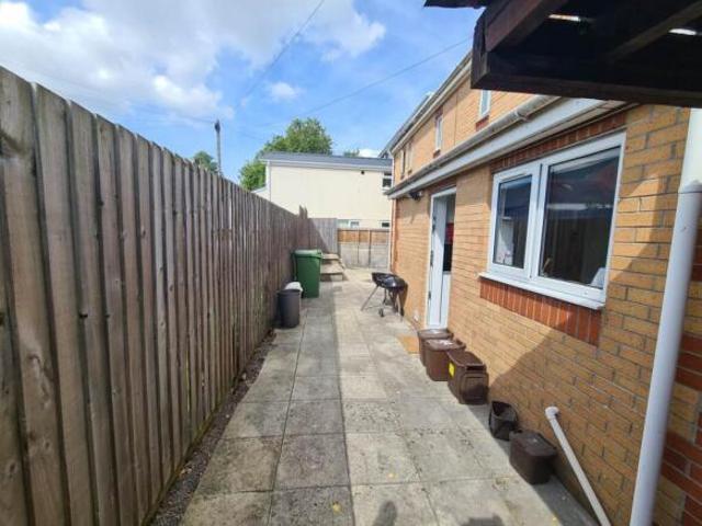 6 bedroom detached house for rent in Catherine Street, Cathays, Cardiff, CF24