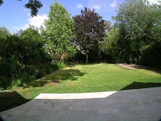 6 bedroom detached house for rent in Charlbury Road, Oxford, OX2