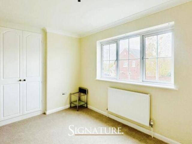 6 bedroom detached house for rent in Cleveland Road, Wigston, LE18
