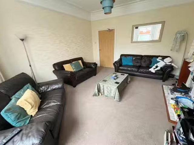 6 bedroom detached house for rent in Bournemouth, BH3