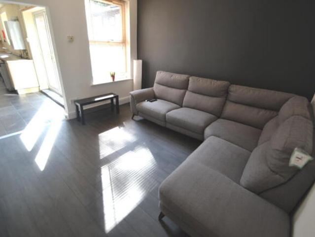 6 bedroom detached house for rent in Balfour Road, Lenton, Nottingham, NG7