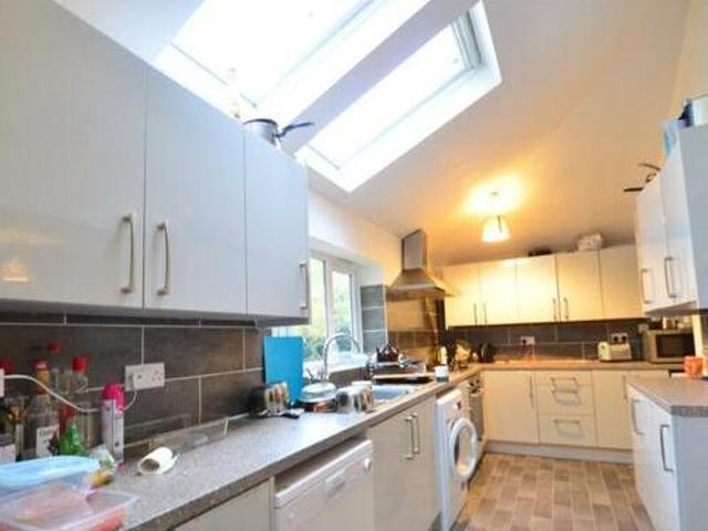 6 Bedroom Detached House For Rent In Bills Package