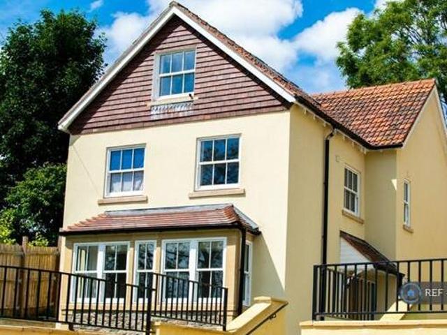 6 Bedroom Detached House For Rent In Bristol