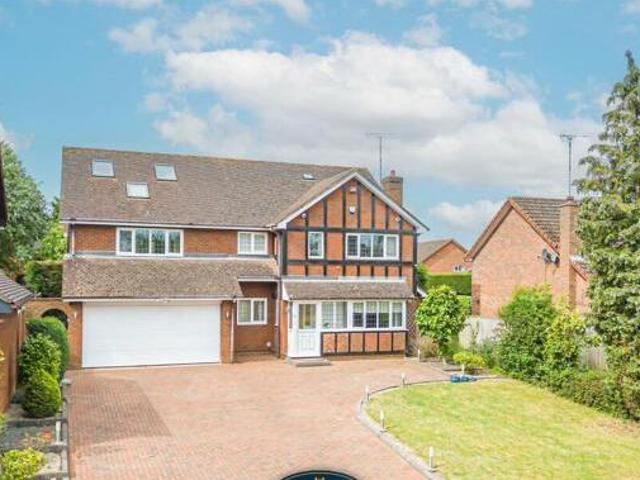6 Bedroom Detached House For Rent In Gibbet Hill
