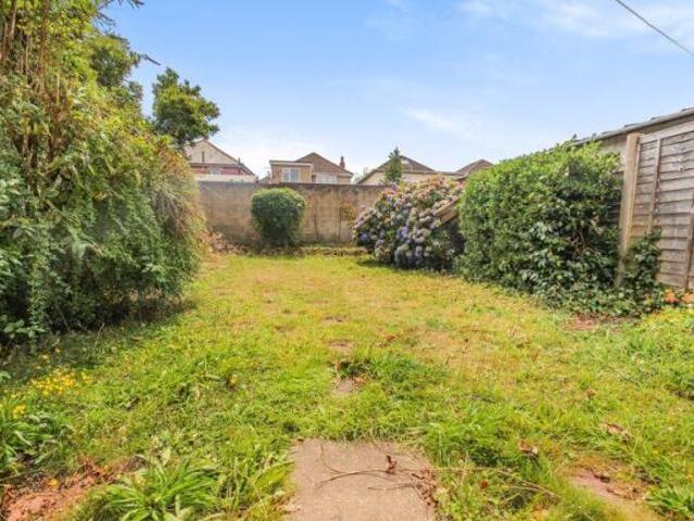 6 bedroom detached house for rent in Ensbury Park, Bournemouth, BH9