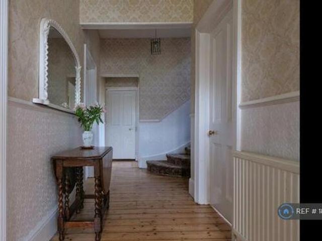 6 Bedroom Detached House For Rent In Knebworth
