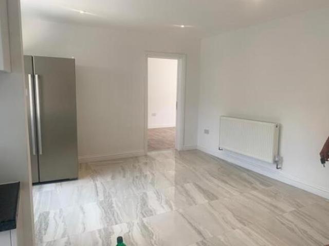 6 bedroom detached house for rent in Kenilworth Avenue, Oxford, OX4
