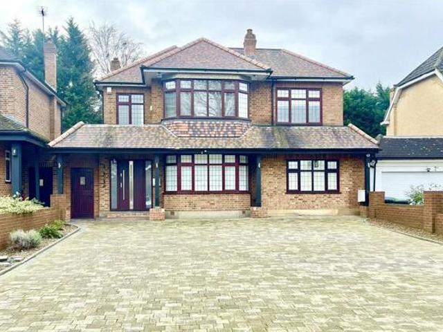 6 Bedroom Detached House For Rent In Hadley Wood, Hertfordshire