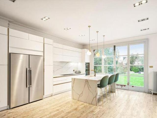 6 Bedroom Detached House For Rent In London