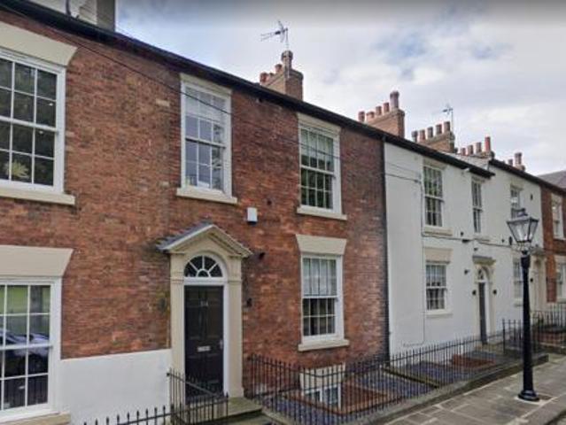 6 Bedroom Detached House For Rent In Leeds, West Yorkshire