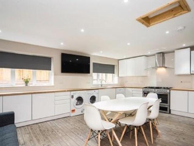 6 Bedroom Detached House For Rent In Lenton