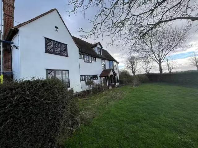 6 bedroom detached house for rent in Little Easton, Dunmow, Es.