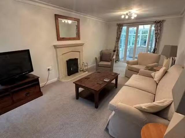 6 bedroom detached house for rent in Saxmundham, Suffolk, IP17