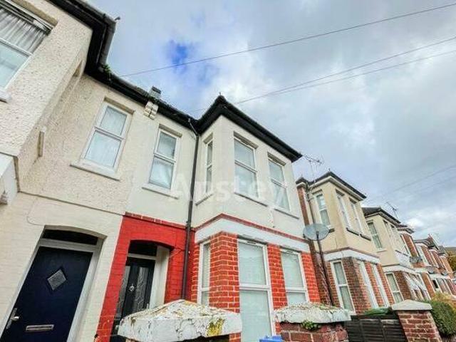 6 bedroom detached house for rent in Six Doubles Available July Student Sharers House 2023 SO15