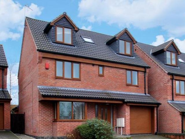 6 Bedroom Detached House For Rent In Storth Lane