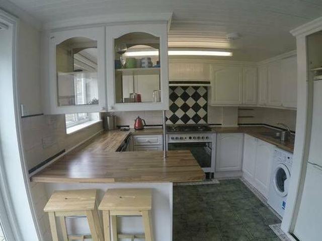 6 bedroom detached house for rent in Superb 6 bedroom student house near Bournemouth University BH