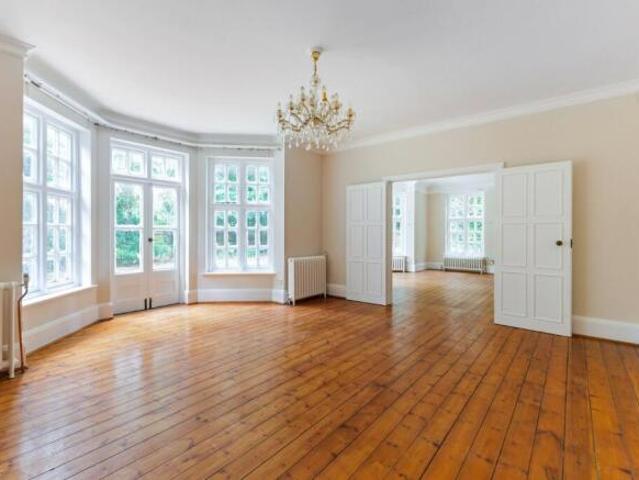 6 bedroom detached house for rent in Woodstock Road, Oxford, Oxfordshire, OX2