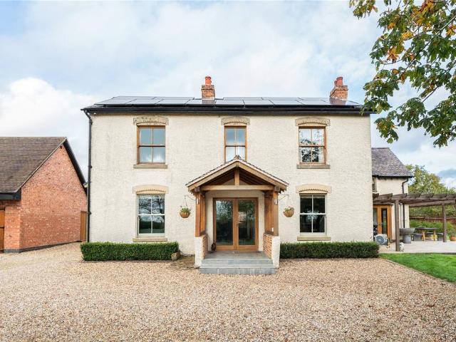 6 bedroom house for sale