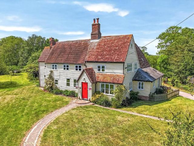 6 bedroom detached house for sale