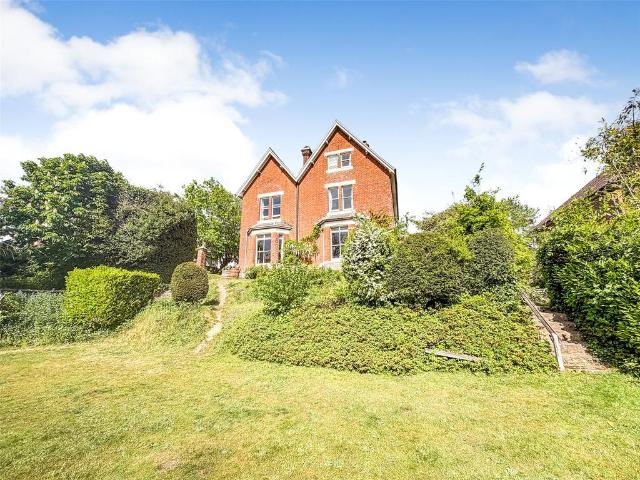 7 bedroom detached house for sale