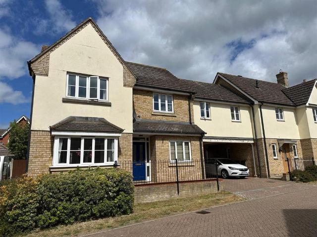 6 bedroom detached house for sale