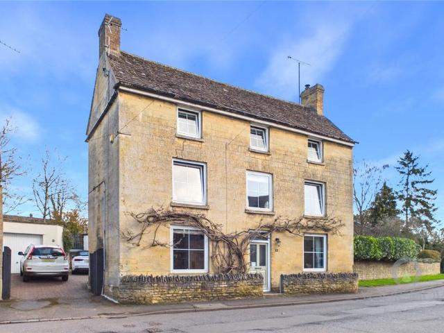 6 bedroom detached house for sale