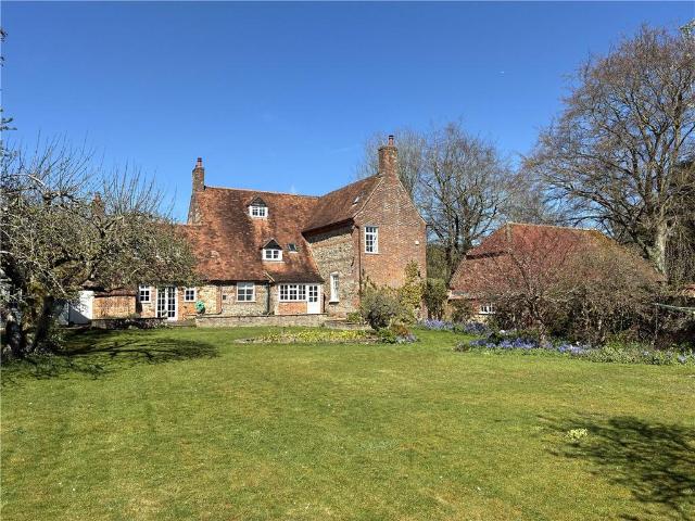 6 bedroom detached house for sale