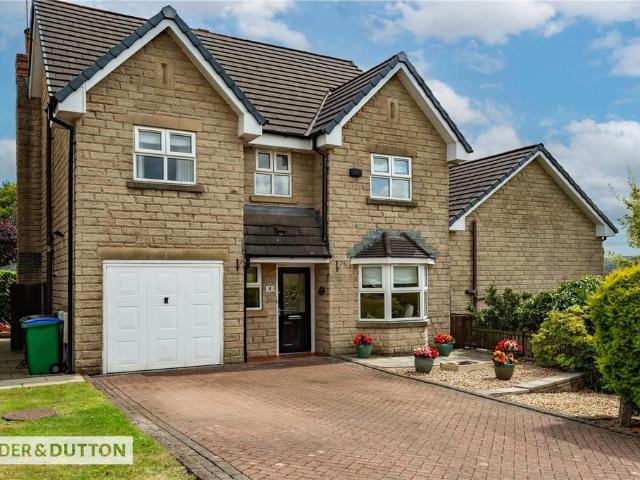 6 bedroom detached house for sale