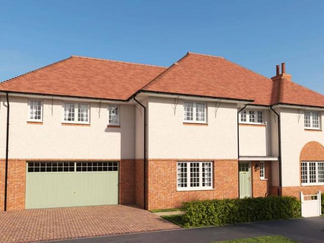 6 bedroom detached house for sale