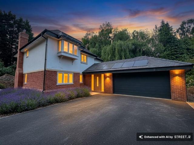 6 bedroom detached house for sale
