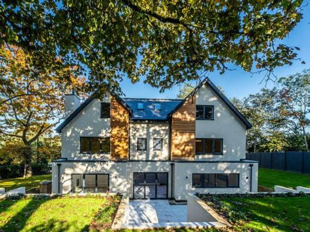 6 Bedroom Detached House For Sale In Cow Lane